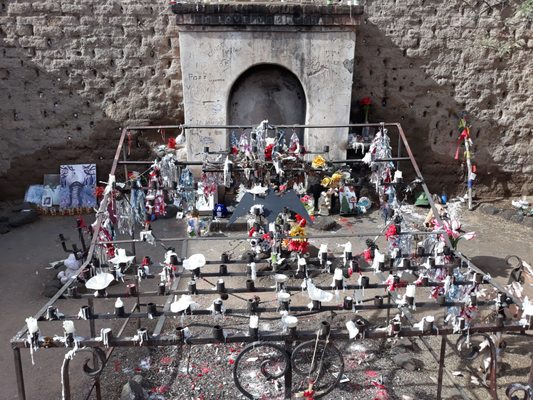 EL TIRADITO SHRINE - 20 Photos & 12 Reviews - 420 S Main Ave, Tucson ...