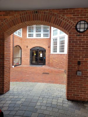 SIMSBURY PUBLIC LIBRARY - Updated December 2025 - 282 Photos & 12 ...