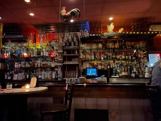 THE HAPPY ROOSTER - Updated November 2024 - 120 Photos & 278 Reviews ...