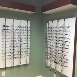 BEACON CENTER EYE CARE OF DORAL - Optometrists - 3901 NW 79th Ave ...