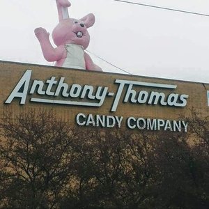 ANTHONY-THOMAS CANDY SHOPPES - 28 Photos & 22 Reviews - 1777 Arlingate ...