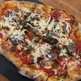 SERIOUS PIE DOWNTOWN - Updated July 2024 - 3248 Photos & 4655 Reviews ...