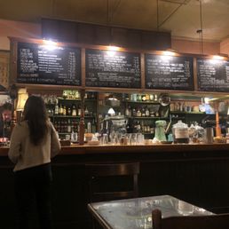 HIGHLAND COFFEE HOUSE - Updated August 2025 - 92 Photos & 154 Reviews ...