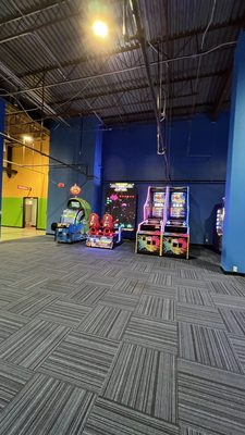 BOUNCE SPORTS & ENTERTAINMENT CENTER - Updated December 2025 - 27 ...