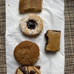 SHOKOLAD - Updated December 2025 - 328 Photos & 320 Reviews - 2524 W ...