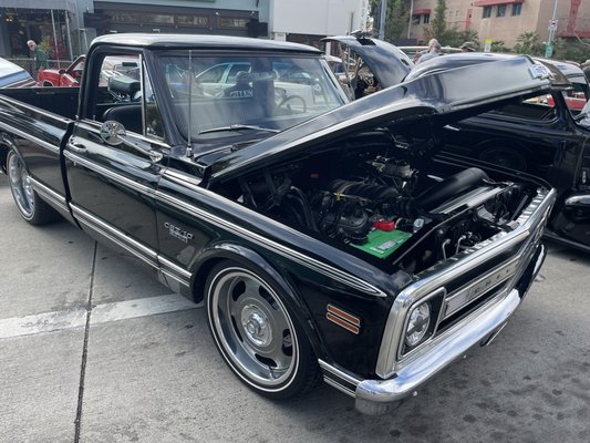 TRUCK SHOP - Updated December 2025 - 382 Photos & 153 Reviews - 739 N ...