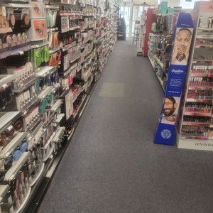 CVS PHARMACY - Updated July 2025 - 16 Photos & 67 Reviews - 1001 York ...