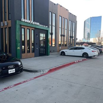 SHARK CLUB SPORTS BAR & GRILL - Updated September 2025 - 244 Photos ...