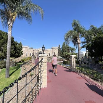 SHERMAN OAKS CASTLE PARK - Updated January 2025 - 698 Photos & 754 ...