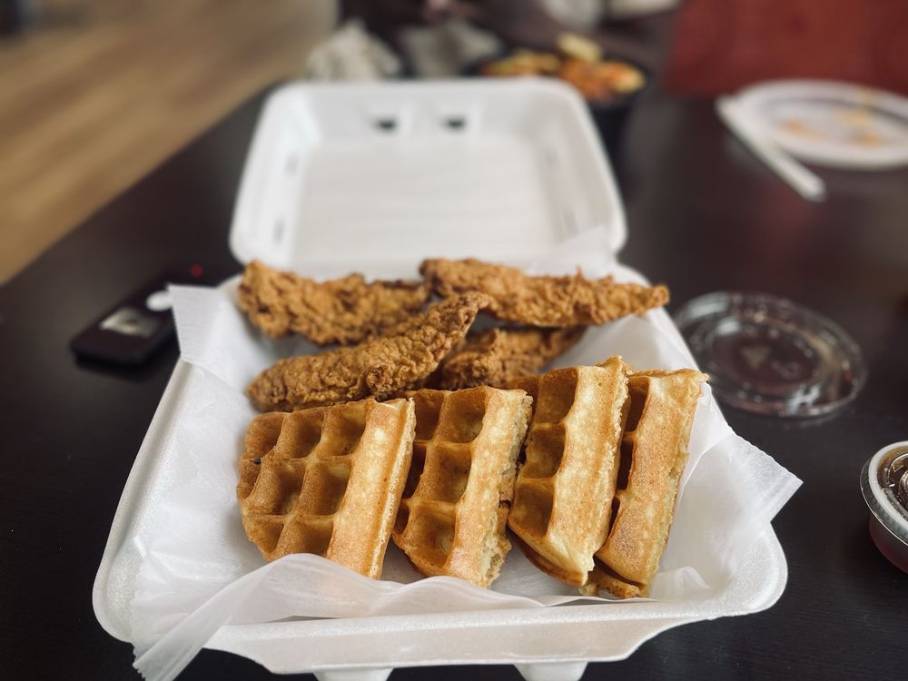 WINGS - Updated October 2025 - 20 Photos - 529 Bush River Rd, Columbia, South Carolina - Chicken ...