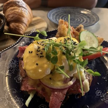 QUEENS BREAKFAST COCKTAILS - Updated June 2024 - 309 Photos & 201 ...