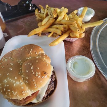 ORIGINAL HAMBURGER WORKS - Updated May 2024 - 299 Photos & 422 Reviews ...