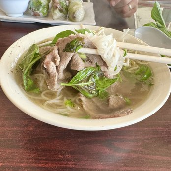 PHO 21 - Updated December 2025 - 146 Photos & 240 Reviews - 2443 Bay ...