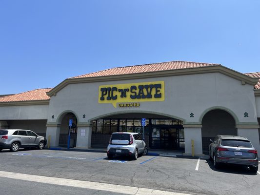 PIC ‘N’ SAVE BARGAINS - Updated October 2025 - 43 Photos - 26 Reviews ...