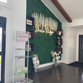 SHALE RIDGE ESTATE WINERY & CIDERY - Updated January 2026 - 36 Photos ...