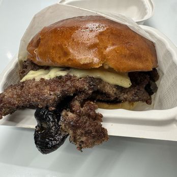 BRGR SHACK - Updated May 2025 - 134 Photos & 130 Reviews - 2335 E ...