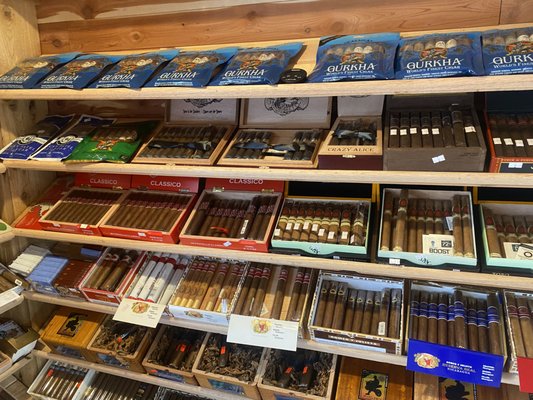 BRIDGEPORT TOBACCO AND CIGAR - Updated October 2025 - 21 Photos - 440 E ...