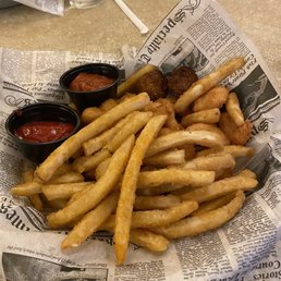 SANDSTONE ARCHES RESTAURANT - Updated October 2024 - 40 Photos & 31 ...