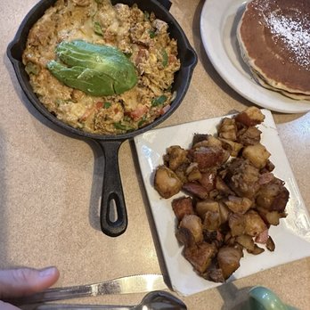 MELI CAFE PANCAKE HOUSE & RESTAURANT - Updated March 2025 - 203 Photos ...