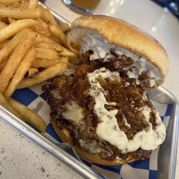 VELVET PIG - Updated December 2025 - 87 Photos & 34 Reviews - 755 ...