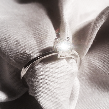 BIG APPLE JEWELS - Updated November 2024 - 55 Photos & 18 Reviews - 37 ...