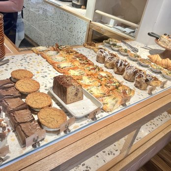 HOHL - Updated May 2025 - 41 Photos & 13 Reviews - 219 N Boundary St ...