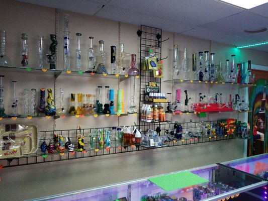 SMOKIN DAZE - SMOKE SHOP - Updated April 2025 - 11 Photos - 4255 West ...