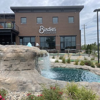 BIRDIES MINIATURE GOLF - Updated December 2025 - 140 Photos & 115 ...