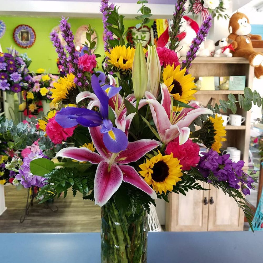 LIFE IN COLOR EVENTS - Updated November 2025 - 228 Church St, Laurens ...