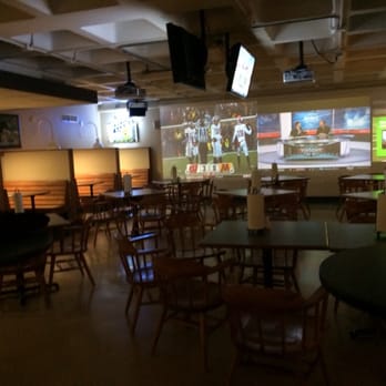 THE GASTHAUS - Updated December 2025 - 14 Photos - 2200 E Kenwood Blvd ...