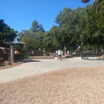 RAYNOR PARK - Updated October 2025 - 52 Photos & 29 Reviews - 1565 ...