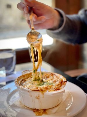 MODAVIE - Updated July 2024 - 1464 Photos & 956 Reviews - 1 Rue Saint ...