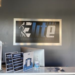 ONELIFE FITNESS - APEX - Updated October 2025 - 1441 Beaver Creek Commons Dr, Apex, North ...