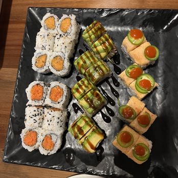 KUJIRA SUSHI & BAR - Updated July 2024 - 240 Photos & 66 Reviews - 736 ...