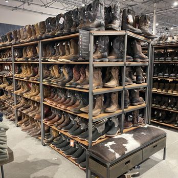 BOOT BARN - Updated October 2025 - 43 Photos - 43149 Crescent Blvd ...