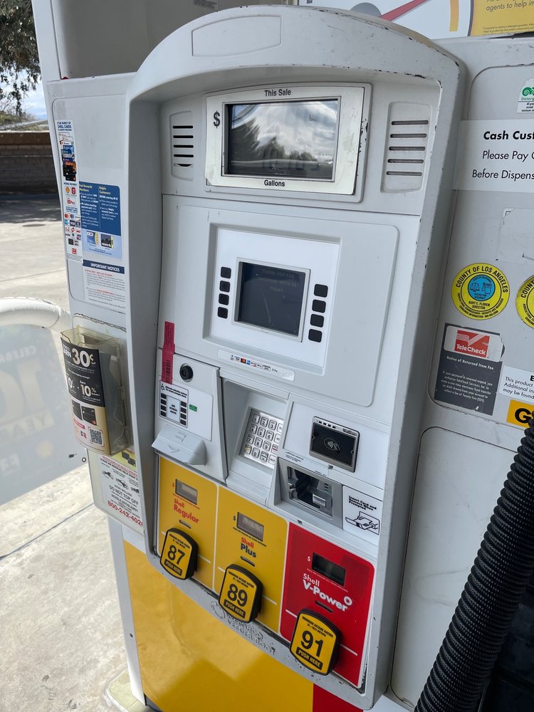 SHELL - Updated December 2025 - 16 Photos & 35 Reviews - 24301 Valencia ...