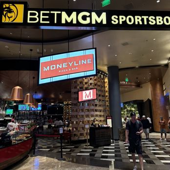 MONEYLINE PIZZA & BAR - Updated August 2025 - 1359 Photos & 1023 ...