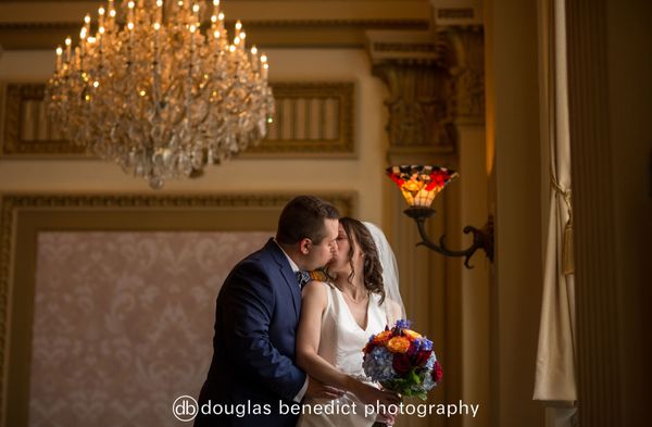 VAULT 634 - Updated July 2024 - 108 Photos - 634 W Hamilton St ...