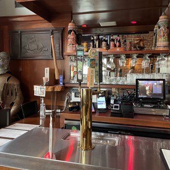 SUTTER PUB & RESTAURANT - Updated August 2024 - 436 Photos & 397 ...