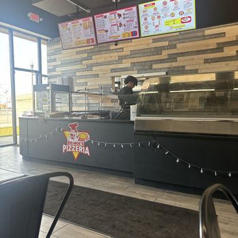BIG MOE’S PIZZERIA - Updated October 2025 - 39 Photos - 13003 Michigan ...