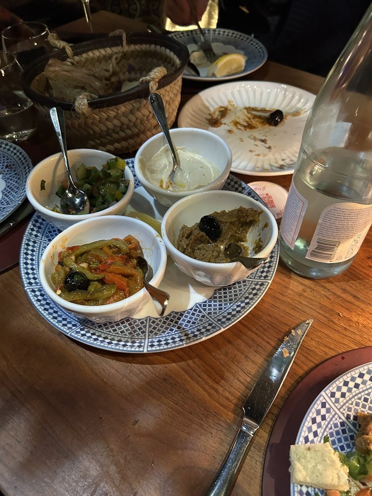 LE 404 - Updated January 2025 - 88 Photos & 185 Reviews - 69 rue des ...