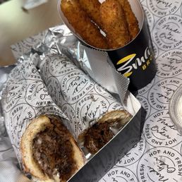 SMASH BROS BURGERS - Updated December 2025 - 173 Photos & 121 Reviews ...