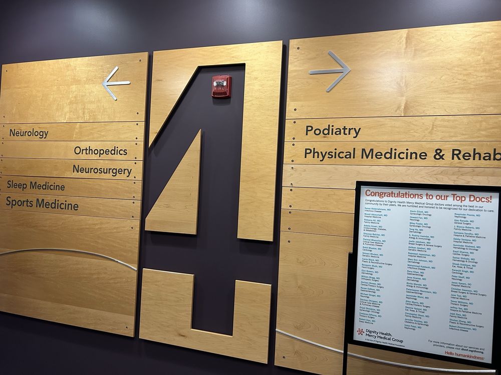 MERCY MEDICAL PLAZA - DIGNITY HEALTH - Updated December 2025 - 3941 J ...