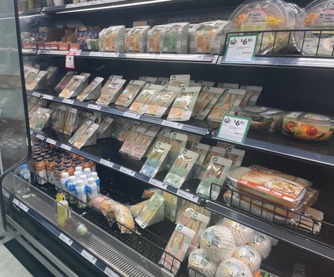 WOOLWORTHS - Updated January 2026 - 365 Turbot St, Spring Hill ...