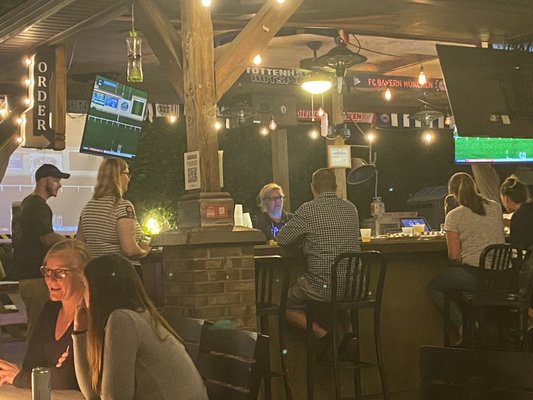 CENTRE STREET PUB - Updated August 2025 - 125 Photos & 116 Reviews ...