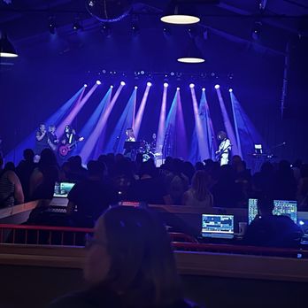 THE COMMONWEALTH ROOM - Updated December 2025 - 22 Photos & 16 Reviews ...