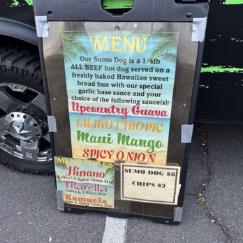 SUMO DOGS - Updated August 2025 - 77 Photos & 66 Reviews - Maui, Hawaii ...