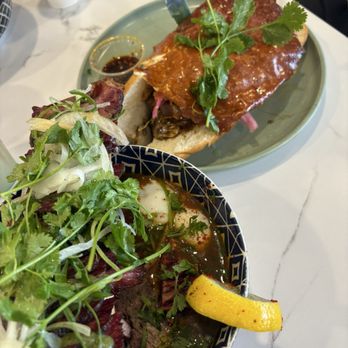 D-D DELIGHT RESTAURANT - Updated November 2024 - 2380 Photos & 1009 ...