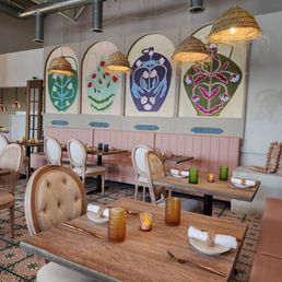 CHORTKE - Updated May 2025 - 357 Photos & 308 Reviews - 352 Goodman St ...