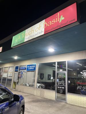A TOUCH OF BASIL - Updated September 2025 - 111 Photos & 135 Reviews ...